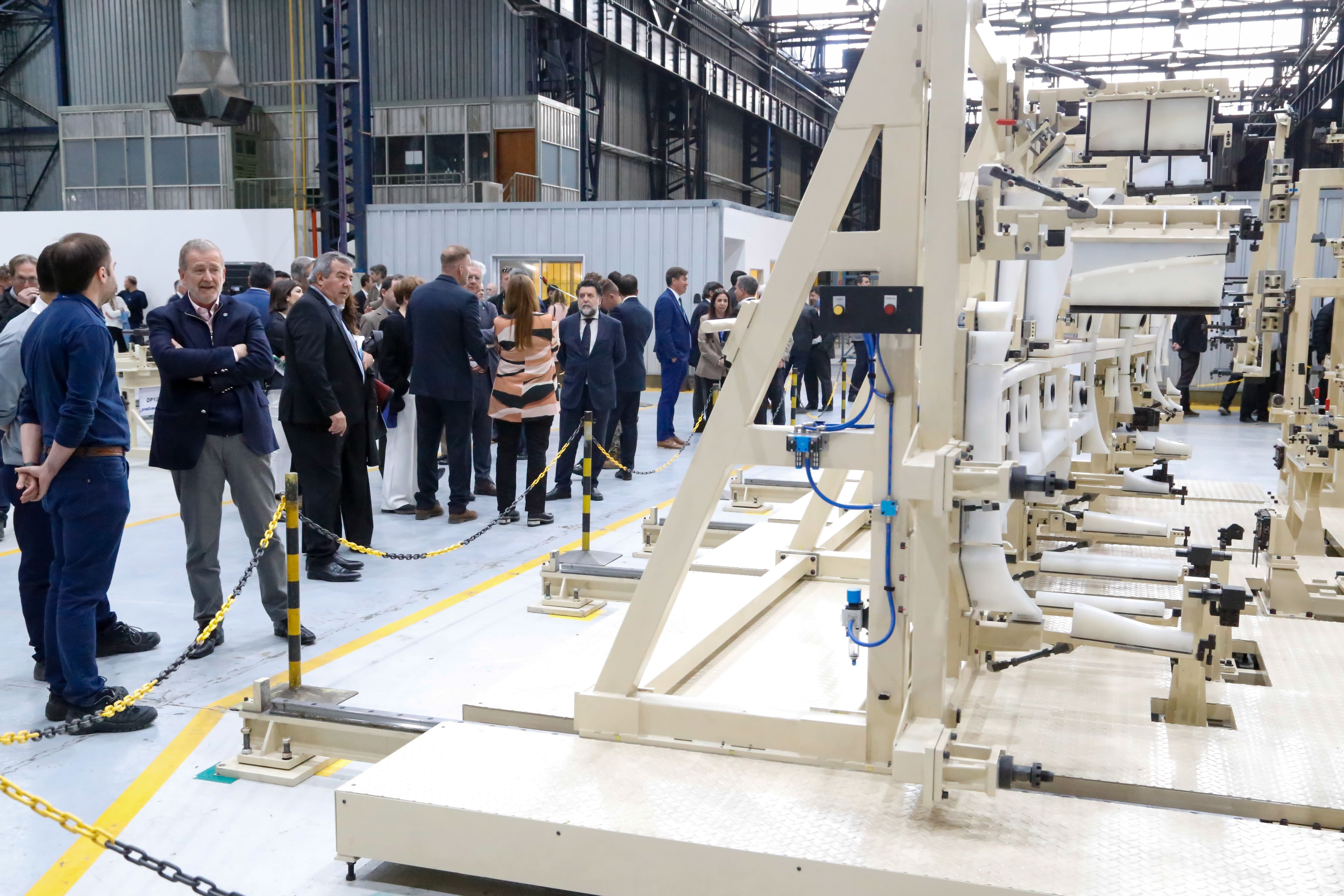 Más de 50 empresas y organismos nacionales e internacionales se ...